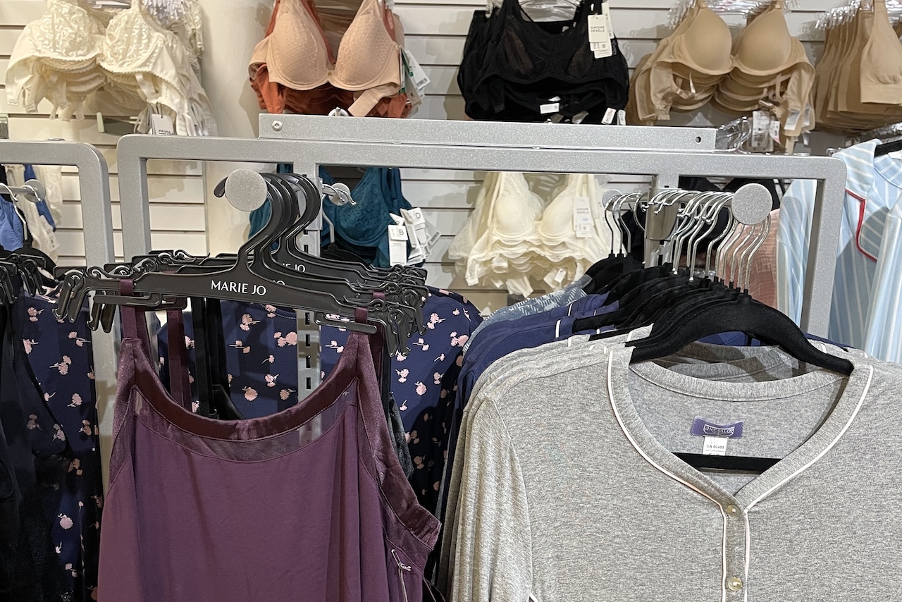 Charlottetown Bra Store - Confederation Court Mall
